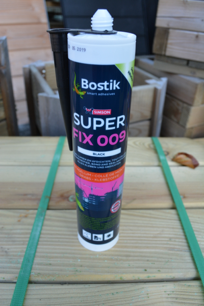 SuperFix 009 (black) - HTC Tuinhout