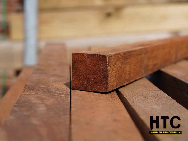 Hardhouten Piketpalen Archieven - HTC Tuinhout